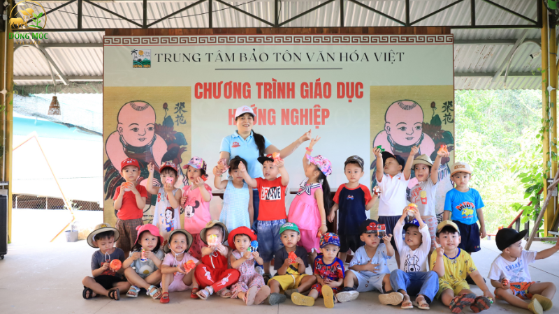 Hoạt động trong ngày ở Làng Đồng Mộc lịch trình gợi ý cho 1 ngày trọn ...
